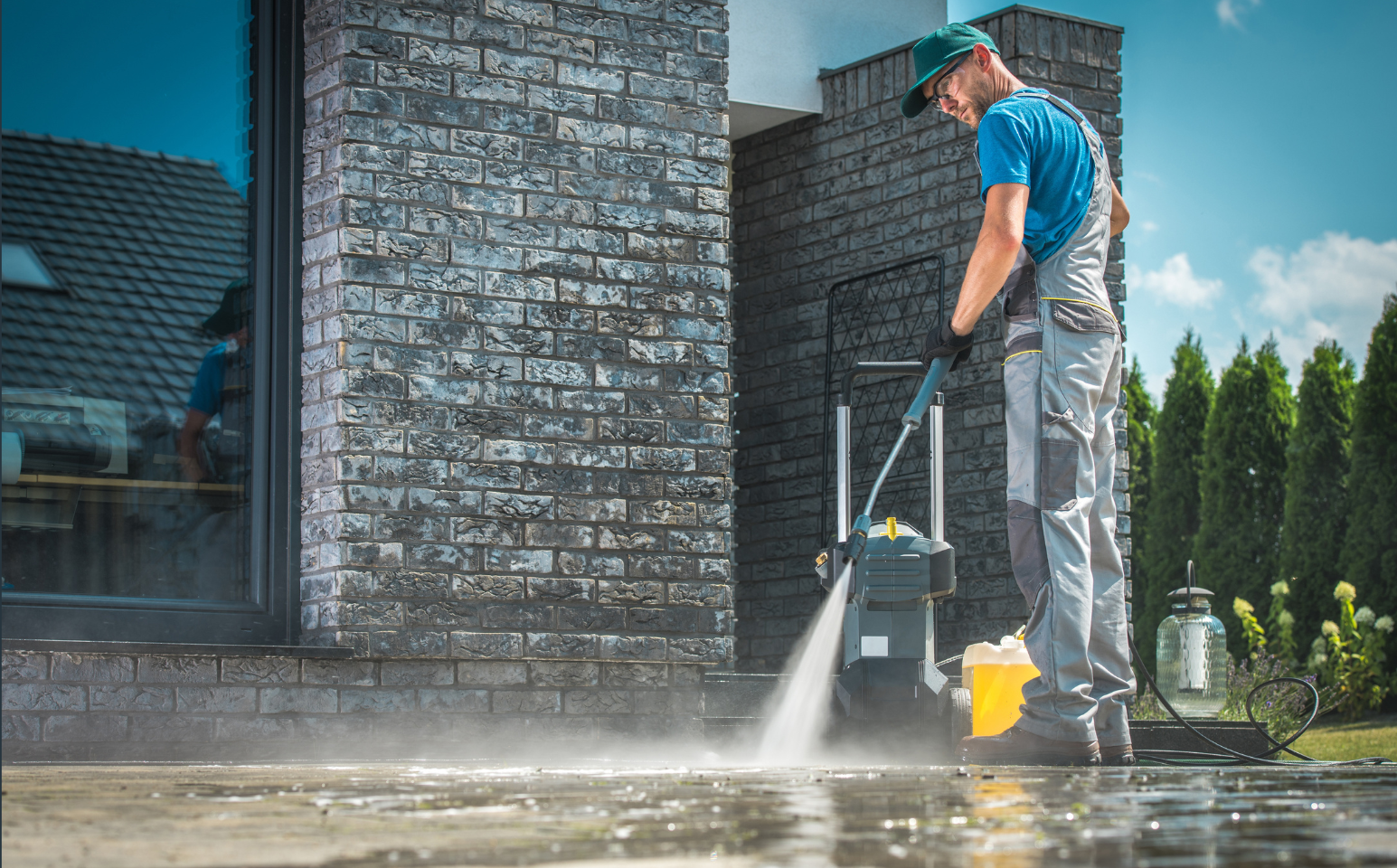 Pressure Washing and Soft Washing - ServiceMaster Clean Fraser Valley